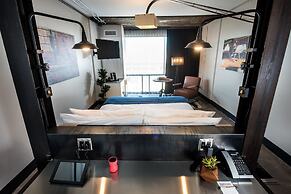 Hotel FOUNDRE Phoenix, Phoenix, United States of America - Lowest Rate ...