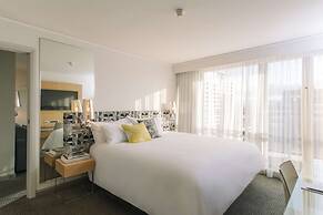 Hotel QT Canberra, Canberra, Australia - Lowest Rate Guaranteed!