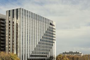 Hotel ibis Paris La Défense Esplanade, Courbevoie, France - Lowest Rate ...