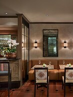 Penn's View Hotel, Philadelphia, United States of America - Lowest Rate ...