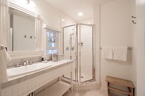 Hotel Channel Road Inn, A Four Sisters Inn, Santa Monica, United States ...