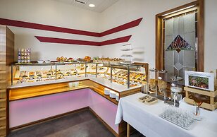 Hotel Welcome Inn Zurich Airport, Kloten, Switzerland - Lowest Rate ...