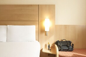 Hotel ibis Carlisle – City Centre, Carlisle, United Kingdom - Lowest ...
