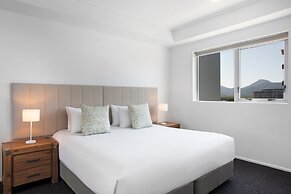 Hotel Mantra Trilogy, Cairns, Australia - Lowest Rate Guaranteed!
