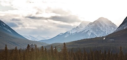 The Juniper Hotel, Banff, Canada - Lowest Rate Guaranteed!
