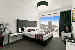 Hotel Mantra Towers of Chevron, Surfers Paradise, Australia - Lowest ...