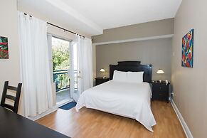 Hotel Byward Blue Inn, Ottawa, Canada - Lowest Rate Guaranteed!