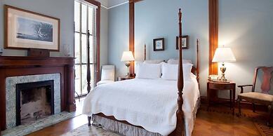 Hotel Forsyth Park Inn, Savannah, United States of America - Lowest ...