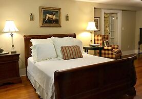 Hotel Forsyth Park Inn, Savannah, United States of America - Lowest ...