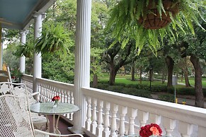 Hotel Forsyth Park Inn, Savannah, United States of America - Lowest ...