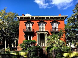 Hotel Forsyth Park Inn, Savannah, United States of America - Lowest ...