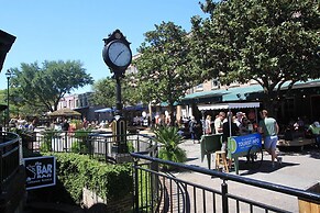 Hotel Forsyth Park Inn, Savannah, United States of America - Lowest ...