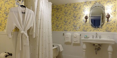 Hotel Forsyth Park Inn, Savannah, United States of America - Lowest ...