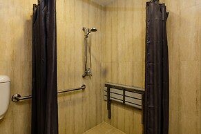 The Waterloo Bay Hotel, Wynnum, Australia - Lowest Rate Guaranteed!