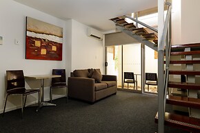 The Waterloo Bay Hotel, Wynnum, Australia - Lowest Rate Guaranteed!