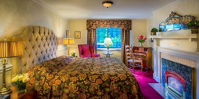 The Red Coach Inn Hotel, Niagara Falls, United States of America ...