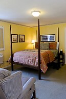 The Green Tree Inn Hotel, Elsah, United States of America - Lowest Rate ...