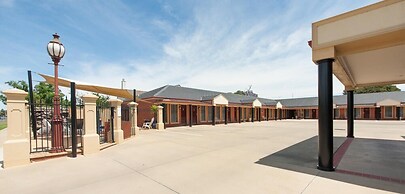 The Georgian Motor Lodge Hotel, Echuca, Australia - Lowest Rate Guaranteed!