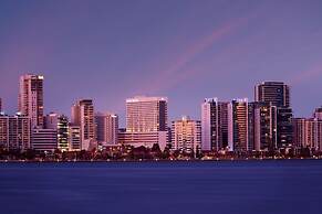 Hotel Pan Pacific Perth, East Perth, Australia - Lowest Rate Guaranteed!