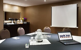 Hotel Park Inn By Radisson Toronto - Markham, Markham, Canada - Lowest ...