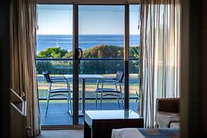 Hotel Beachfront At Bicheno, Bicheno, Australia - Lowest Rate Guaranteed!