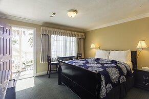 Hotel Cliff House Inn On The Ocean, Ventura, United States of America ...