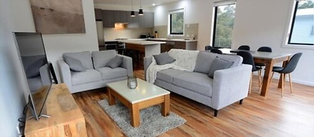 Hotel Lake Crackenback Resort & Spa, Crackenback, Australia - Lowest ...