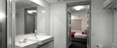 H on Mitchell Apartment Hotel, Darwin, Australia - Lowest Rate Guaranteed!