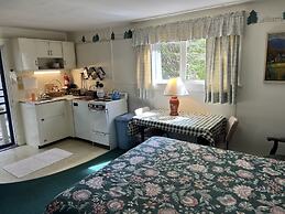 Hotel High Tide Inn, Camden, United States of America - Lowest Rate ...