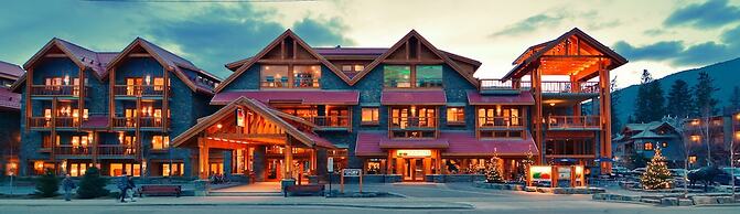 Moose Hotel And Suites, Banff, Canada - Lowest Rate Guaranteed!