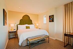 The Historic Cavalier Hotel and Beach Club, Autograph Collection ...