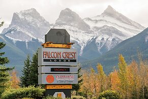 Hotel Falcon Crest Lodge by CLIQUE, Canmore, Canada - Lowest Rate ...