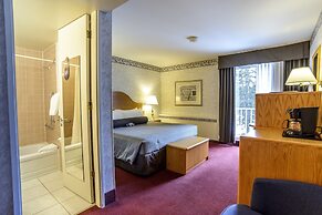 Hotel Bow View Lodge, Banff, Canada - Lowest Rate Guaranteed!