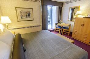 Hotel Bow View Lodge, Banff, Canada - Lowest Rate Guaranteed!