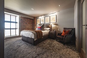 Hotel Dakota Eurocentral, Motherwell, United Kingdom - Lowest Rate ...