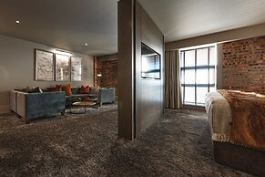 Hotel Dakota Eurocentral, Motherwell, United Kingdom - Lowest Rate ...