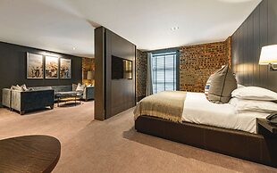 Hotel Dakota Eurocentral, Motherwell, United Kingdom - Lowest Rate ...
