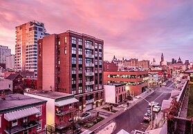 Hotel Byward Blue Inn, Ottawa, Canada - Lowest Rate Guaranteed!