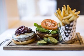 Wine & Roses Hotel Restaurant Spa, Lodi, United States of America ...