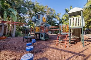 Hotel Angourie Resort, Yamba, Australia - Lowest Rate Guaranteed!