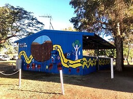 Hotel Tom Price Tourist Park, Tom Price, Australia - Lowest Rate ...