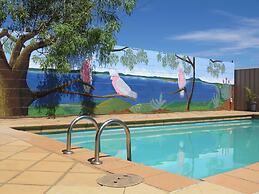 Hotel Burke and Wills Mt Isa Motel, Mount Isa City, Australia - Lowest ...