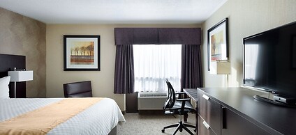 Hotel Stonecroft Inn, Windsor, Canada - Lowest Rate Guaranteed!