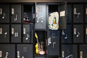 Hotel Moxy Birmingham NEC, Birmingham, United Kingdom - Lowest Rate ...