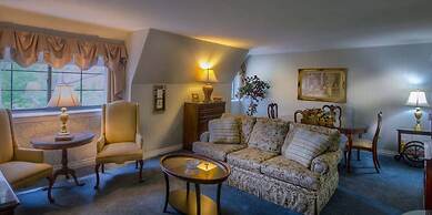 The Red Coach Inn Hotel, Niagara Falls, United States of America ...