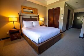 Hotel Copper Point Resort, Invermere, Canada - Lowest Rate Guaranteed!