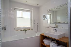 Hotel Rumer Hof, Rum, Austria - Lowest Rate Guaranteed!