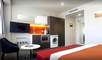 Hotel Abode Woden, Phillip, Australia - Lowest Rate Guaranteed!