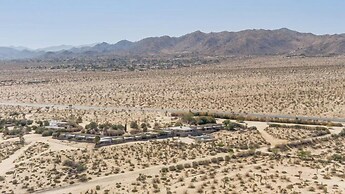 The Bungalows by Homestead Modern at The Joshua Tree Retreat Center ...