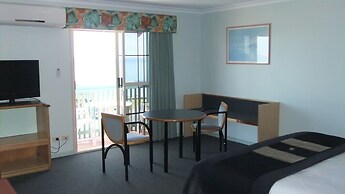 Hotel Heritage Resort Shark Bay, Denham, Australia - Lowest Rate ...